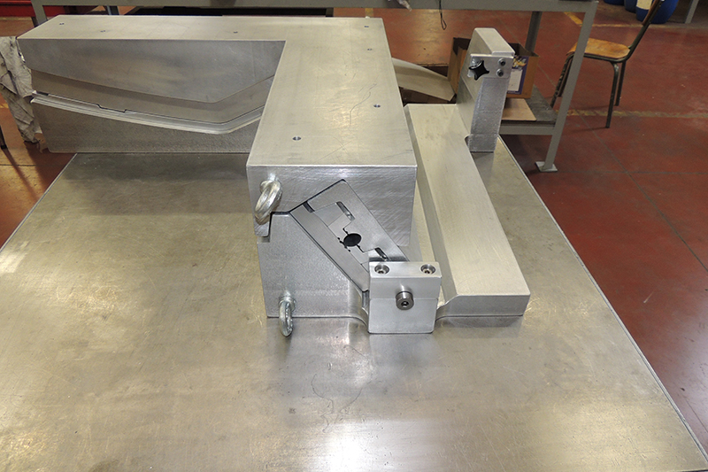 Fabrication de moules industriels et de machines spéciales